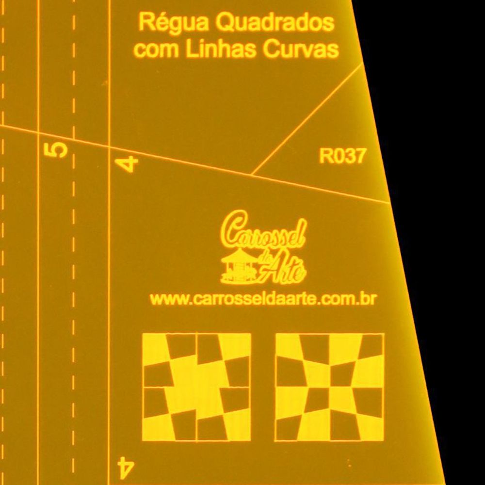 Régua Quadrados Com Linhas Curvas em Polegadas - WebContinental